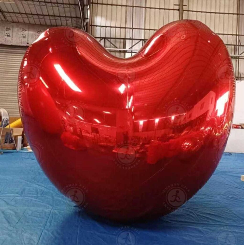 Ballon coeur 3m - Sublimez vos événements avec une touche romantique